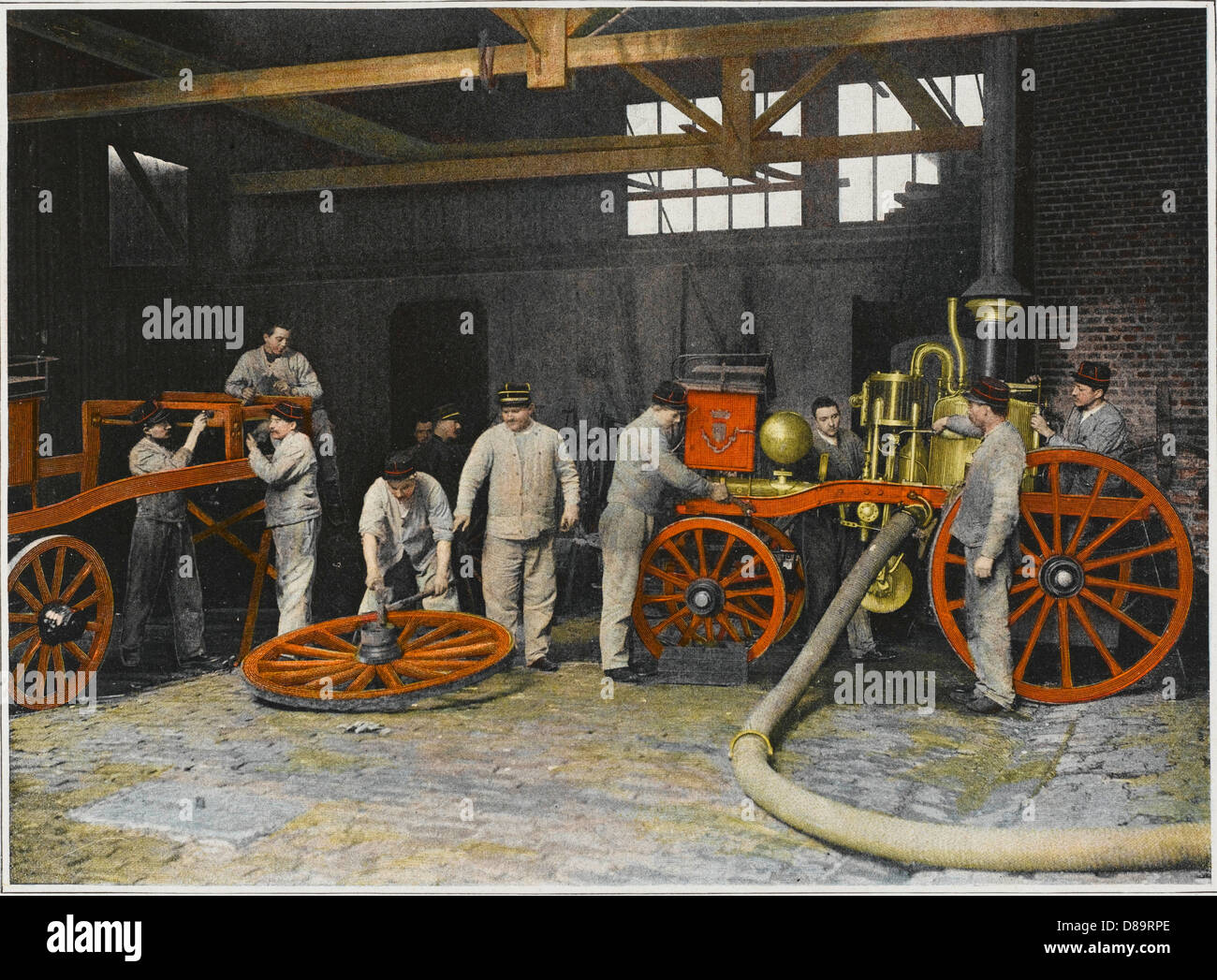 REPAIRING FIRE ENGINE Stock Photo - Alamy