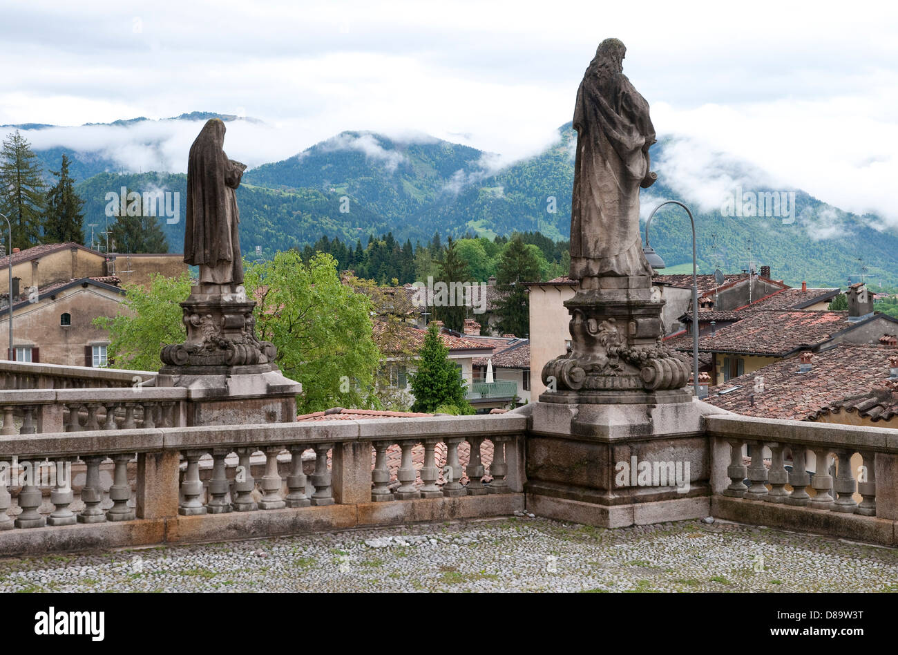 Clusone hi-res stock photography and images - Alamy