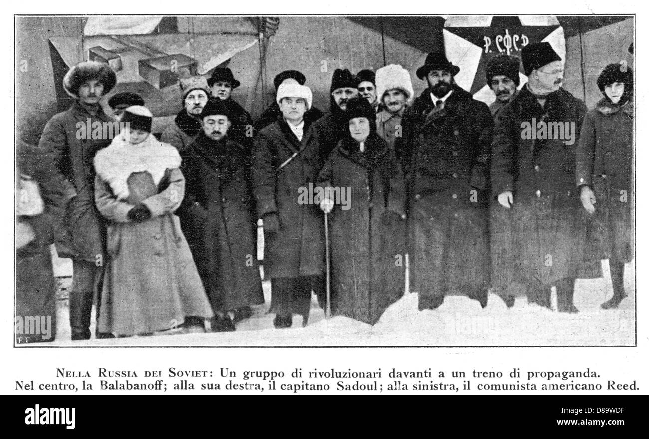 Left train Black and White Stock Photos & Images - Alamy