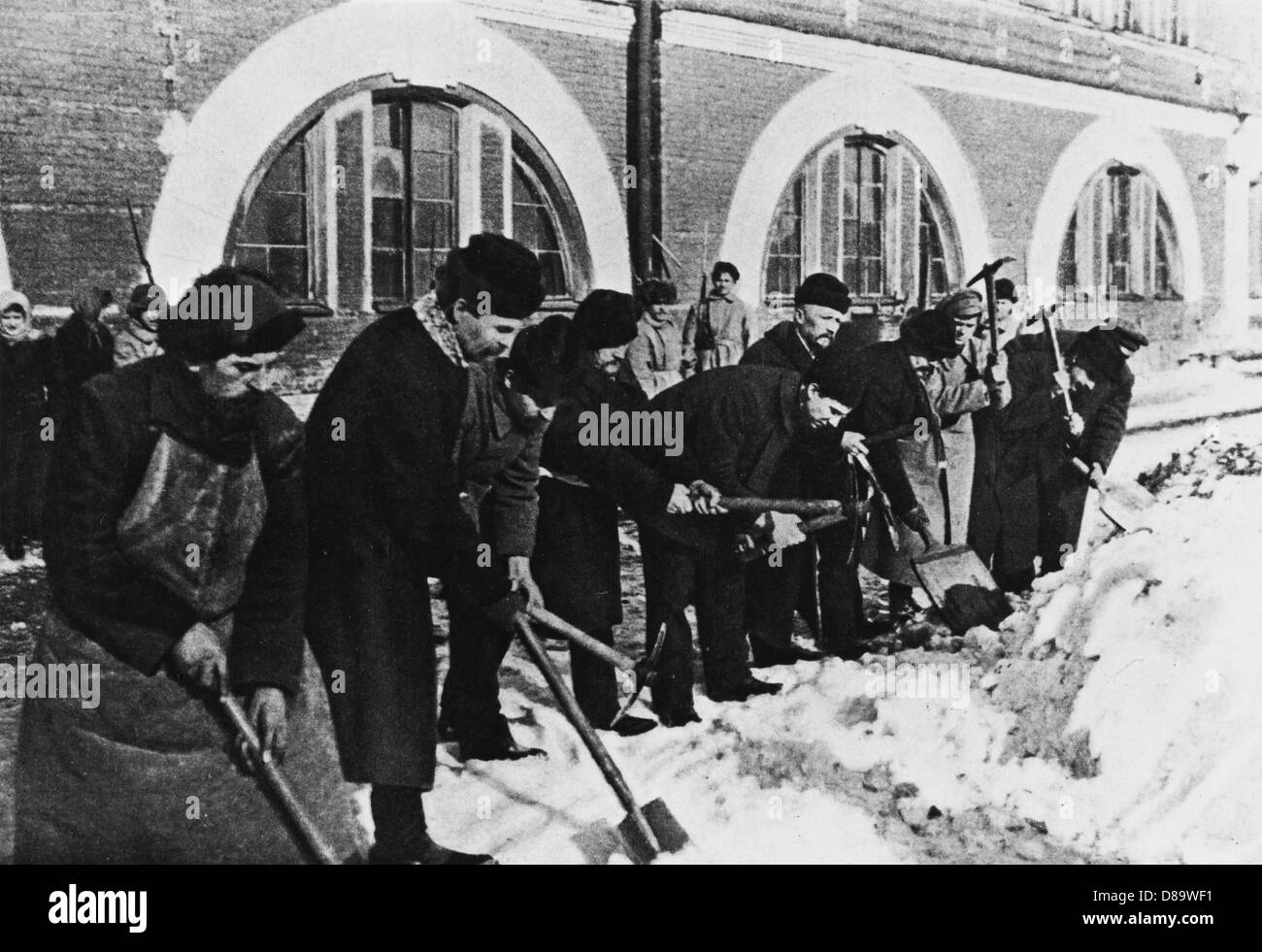 Bourgeois bourgeoisie hi-res stock photography and images - Alamy