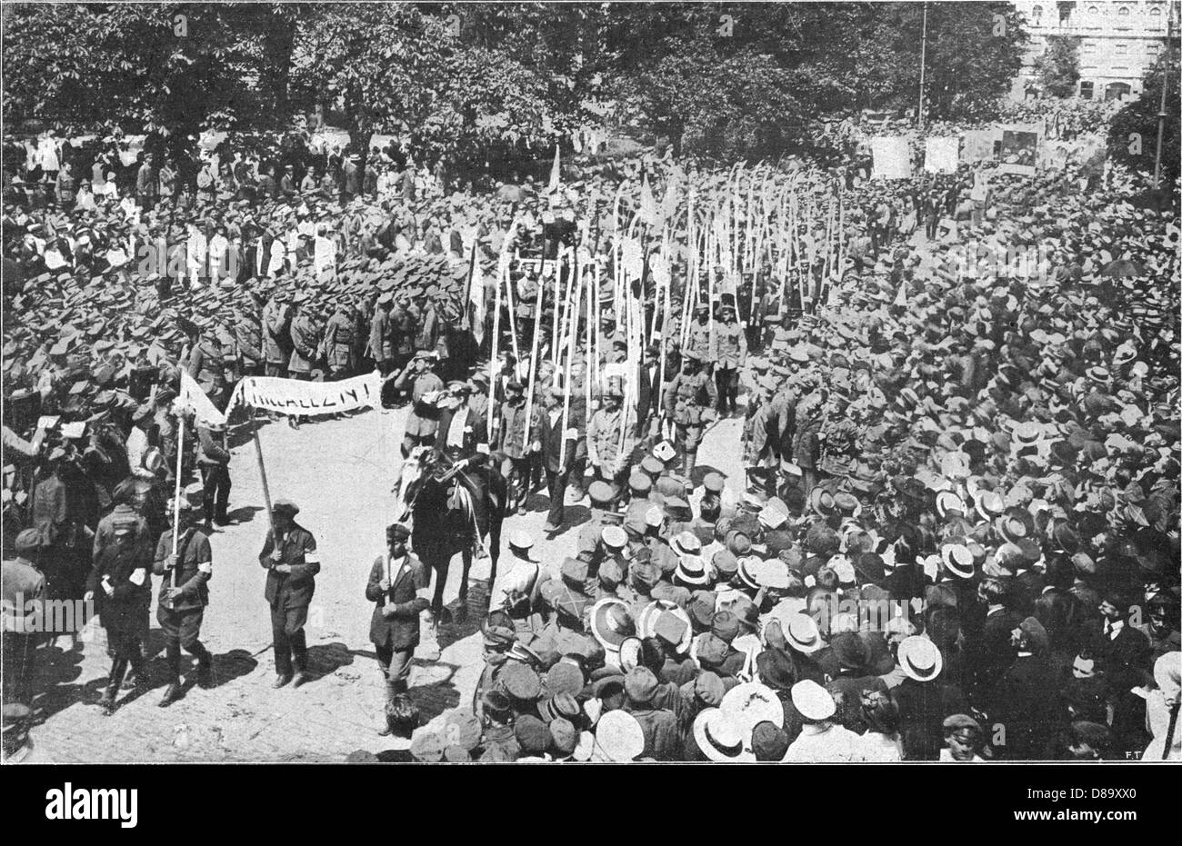 Russia war 1920 hi-res stock photography and images - Alamy