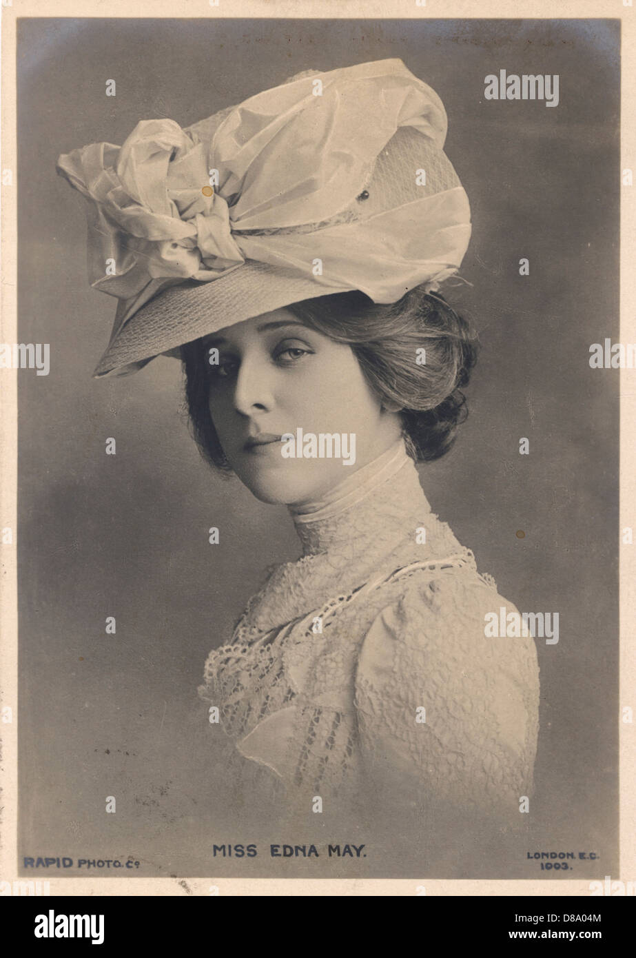 EDNA MAY'S HAT 1905 Stock Photo - Alamy