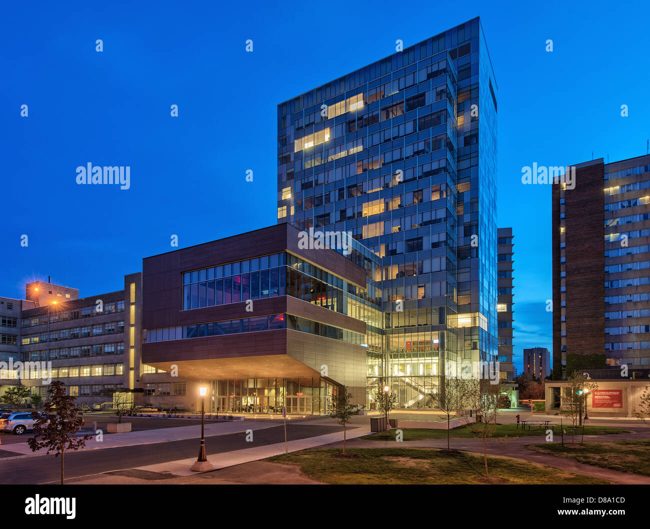 University of Ottawa: Faculty of Social Sciences building by KWC ...