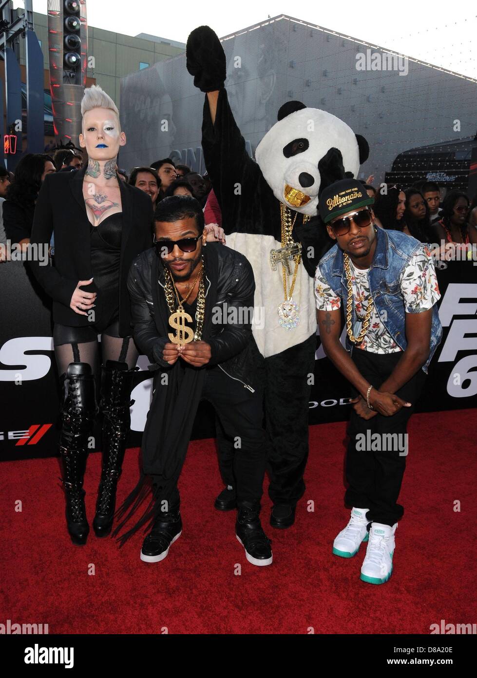 Live panda hi-res stock photography and images - Alamy