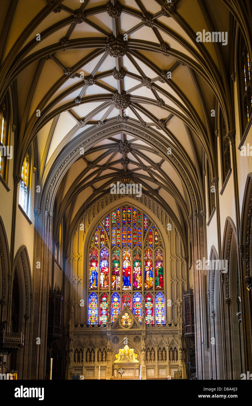 Interior of Trinity Church with stained glass, Manhattan, New York City ...