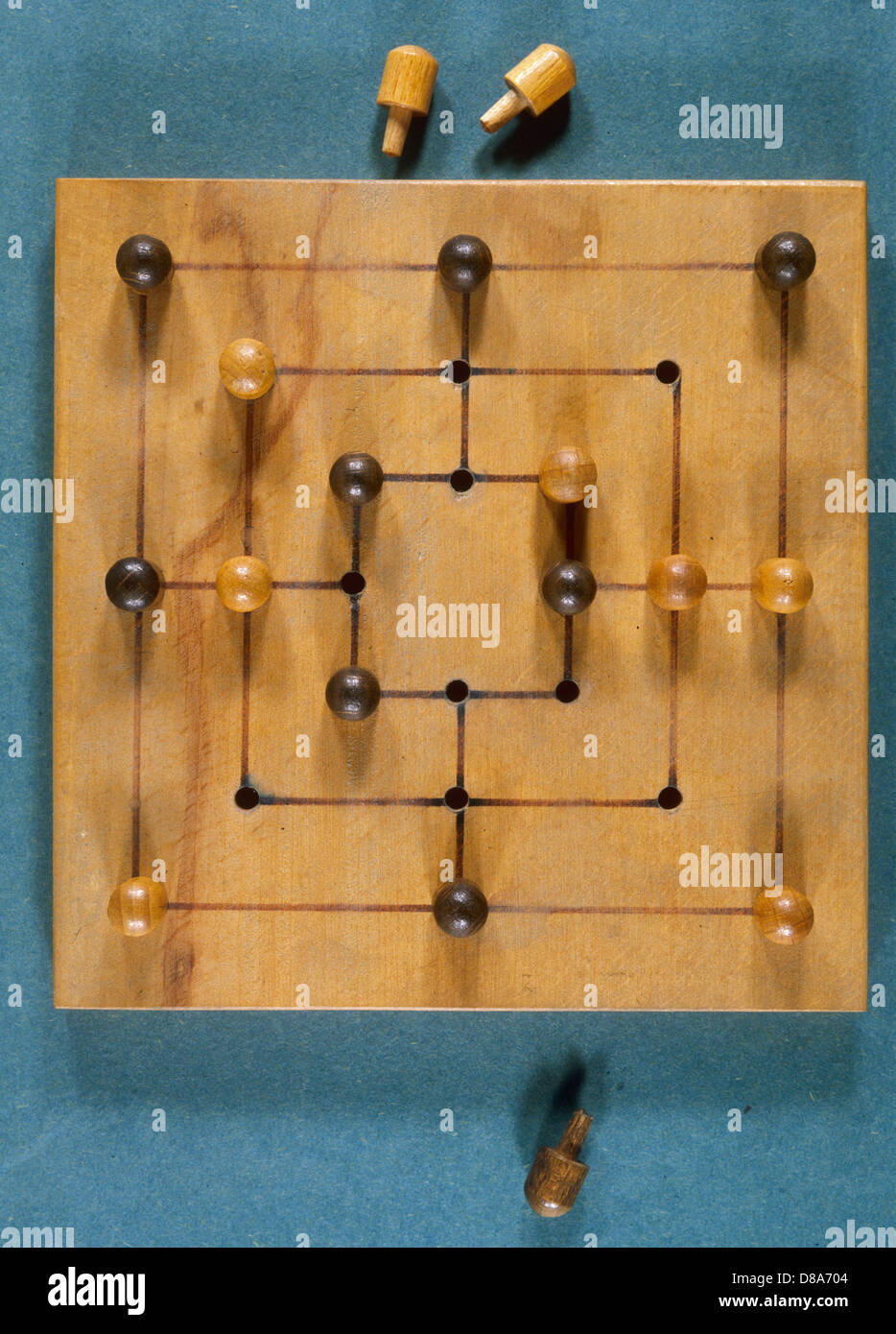 NINE MAN'S MORRIS 1/2 Stock Photo - Alamy