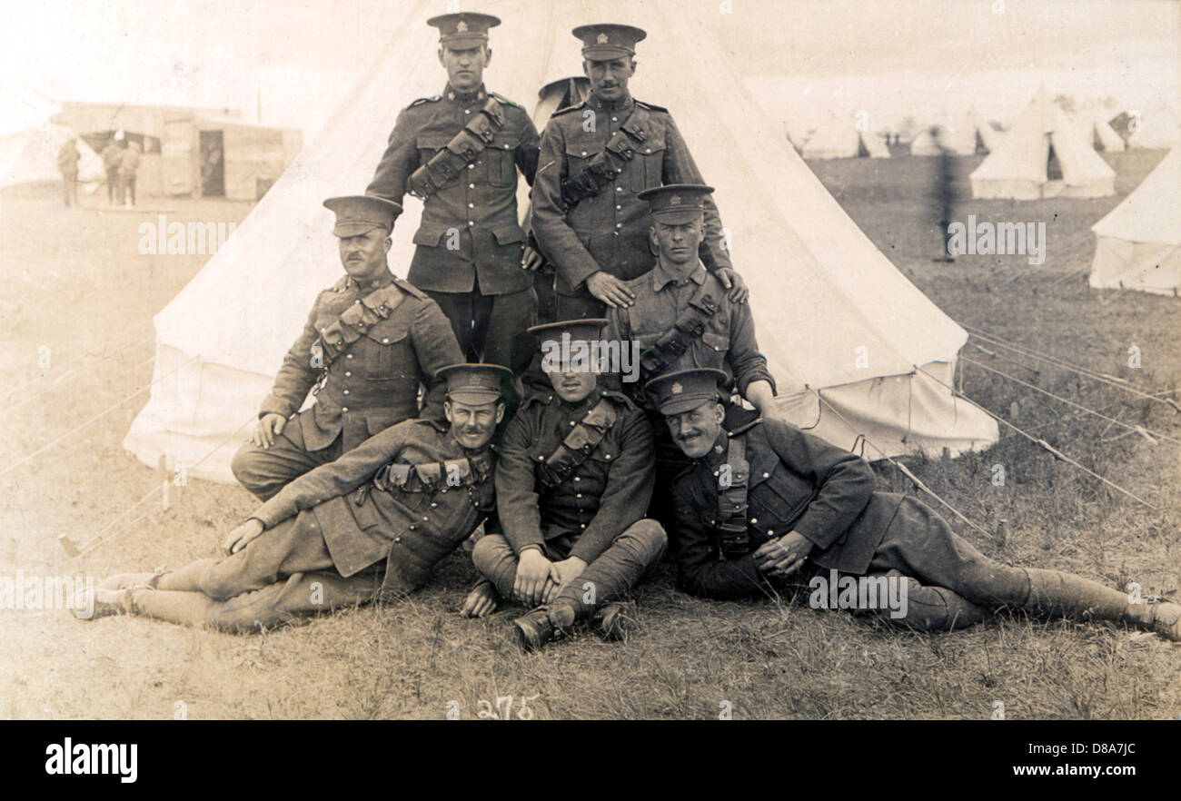 7 BRITISH SOLDIERS 1915 Stock Photo - Alamy