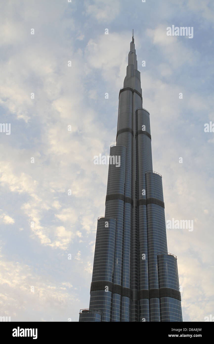 Worlds tallest buildings hi-res stock photography and images - Alamy