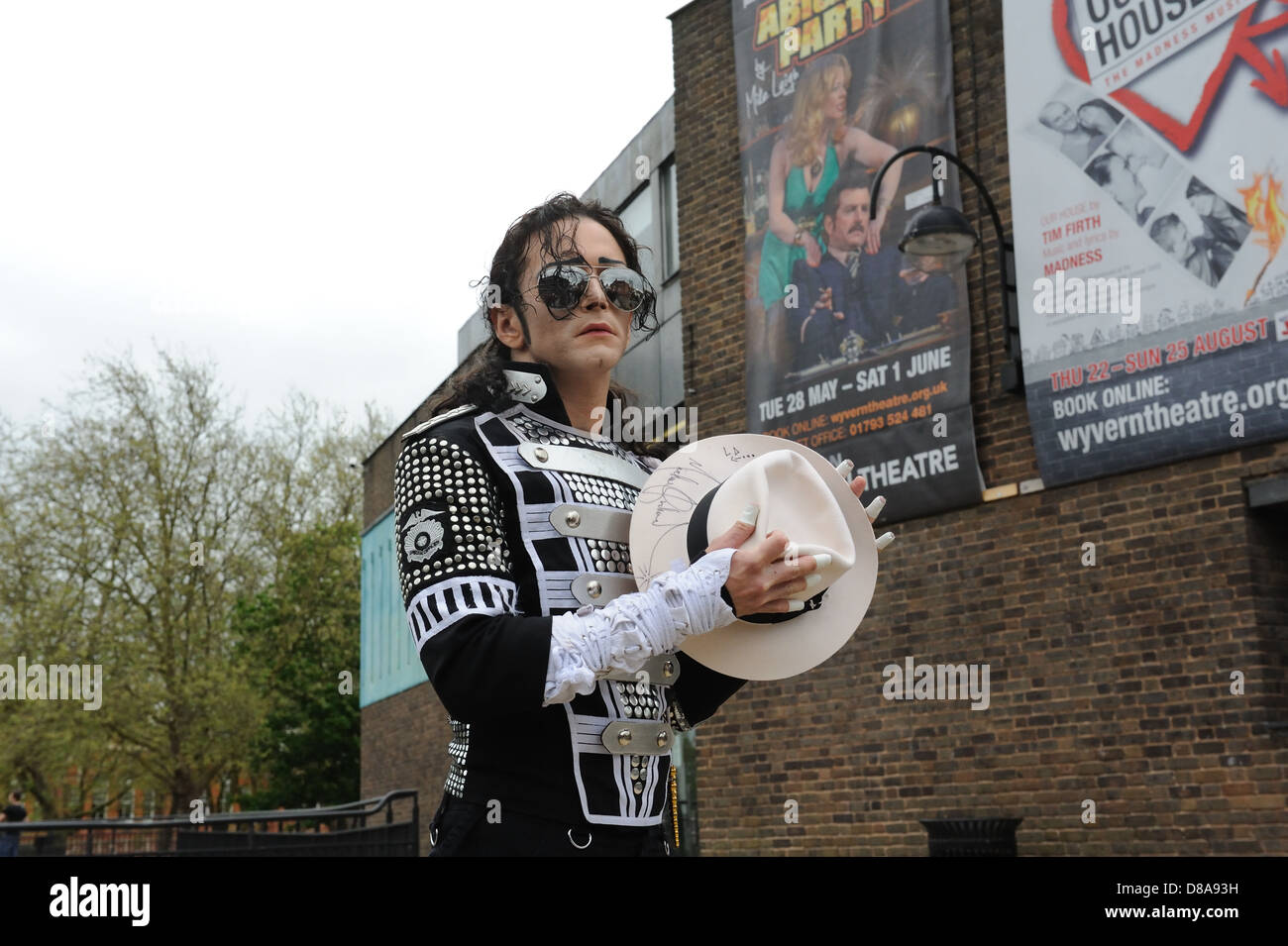 Michael bowman hi-res stock photography and images - Alamy