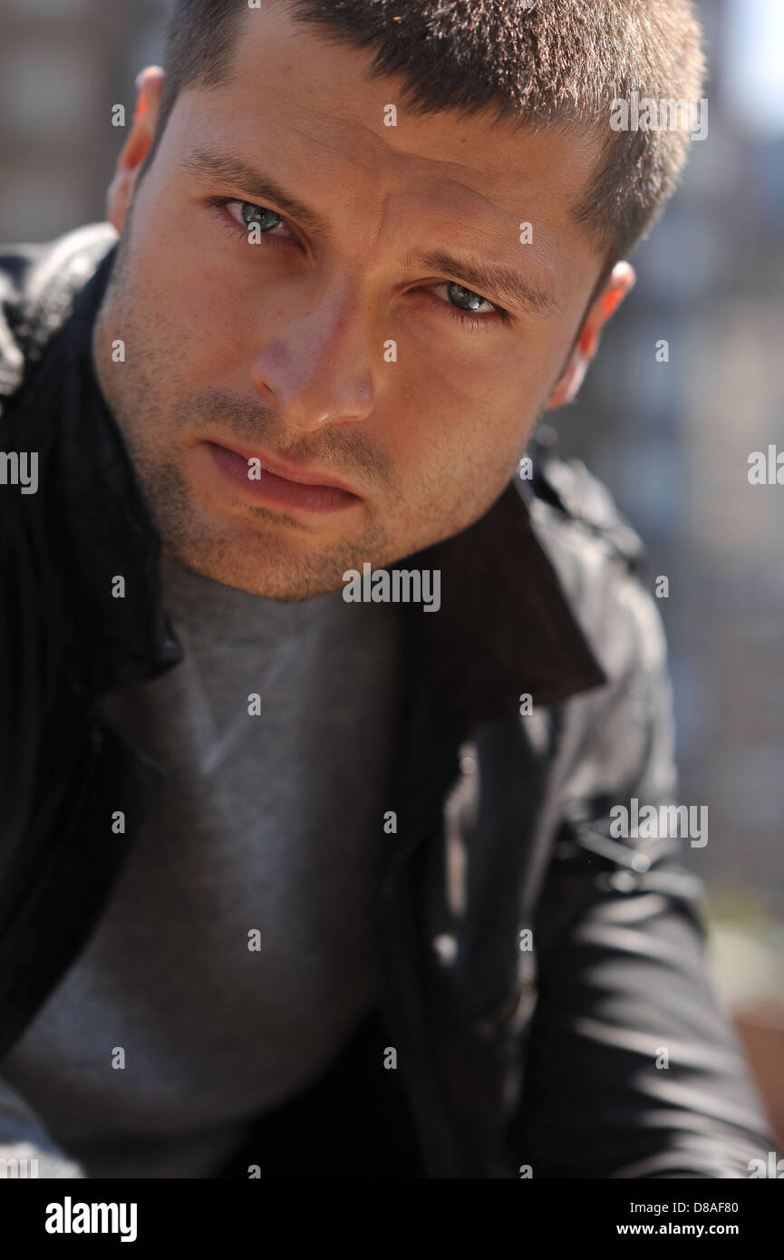 Male actor head shot showing action movie character Stock Photo - Alamy