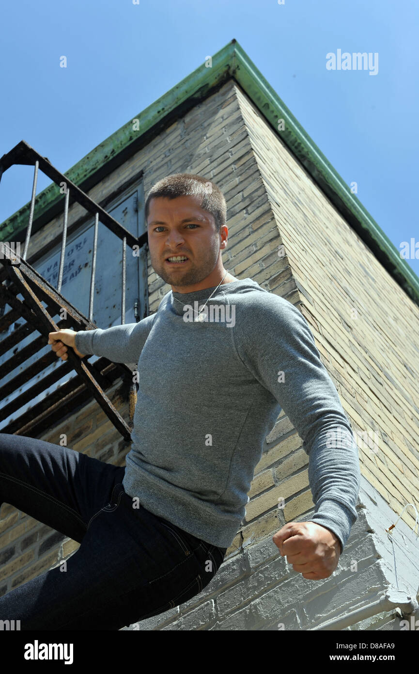 Male actor head shot showing action movie character Stock Photo - Alamy