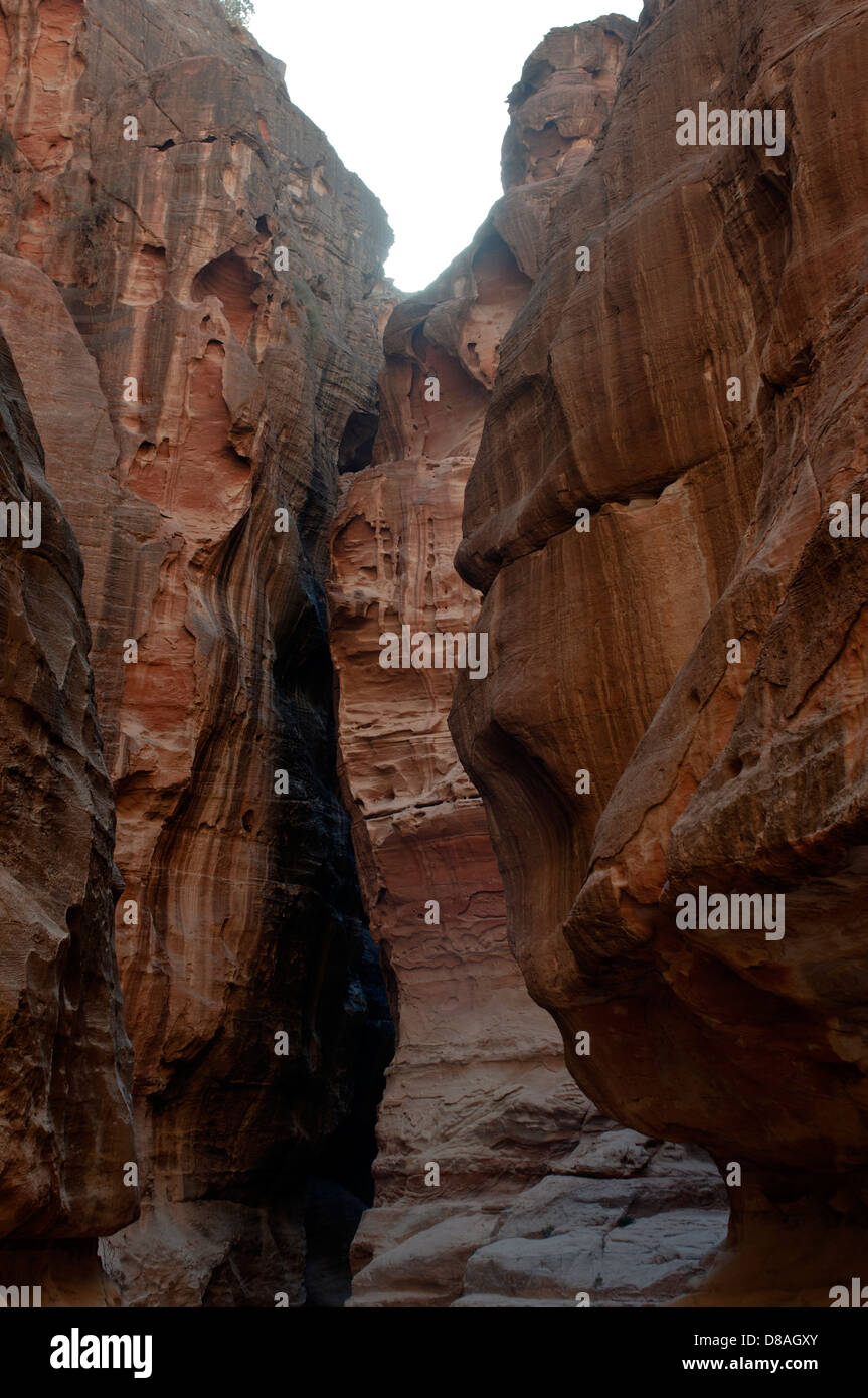Ancient rock formation in Petra, Jordan Stock Photo - Alamy