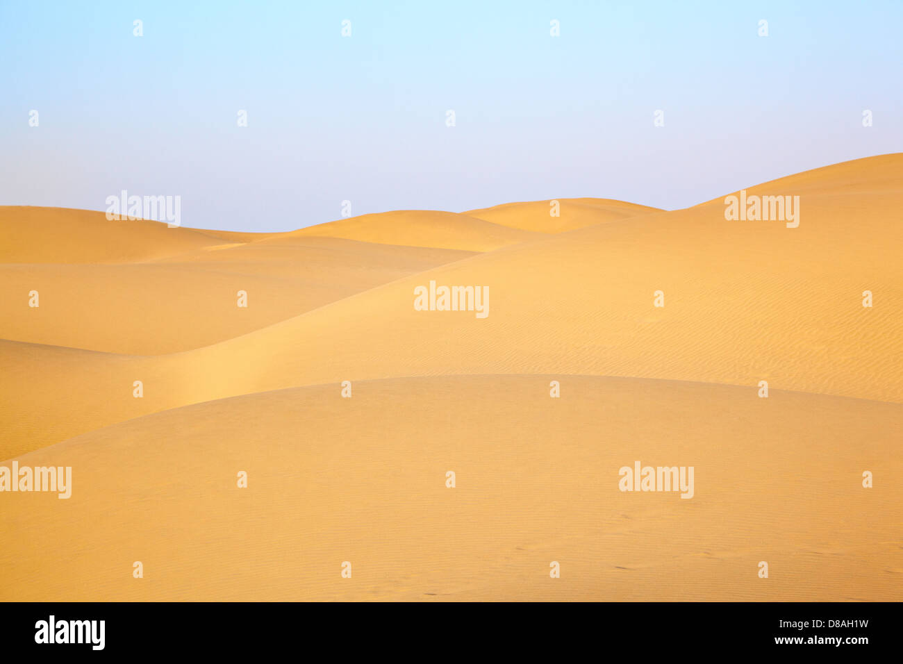 Sand dunes of desert Thar in Rajasthan, India Stock Photo - Alamy