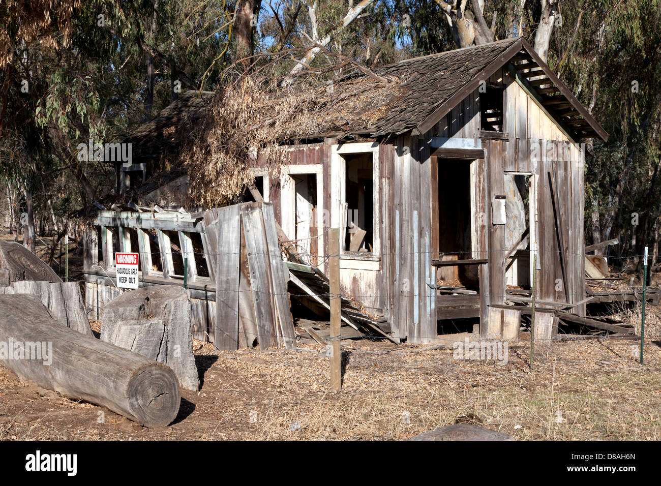 Mining cabin hi-res stock photography and images - Alamy