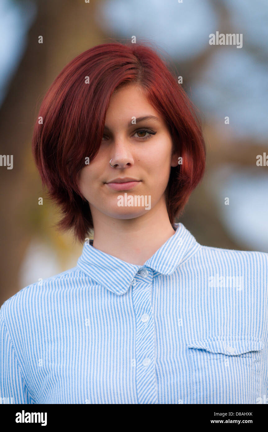 16 year old caucasian female hi-res stock photography and images - Alamy