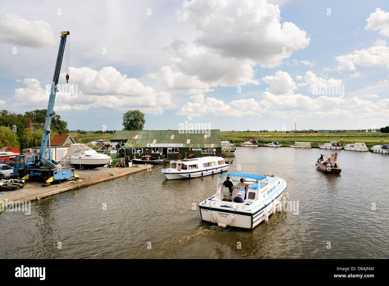 Pleasure boats and services on the River Ant in the Norfolk Broads ...