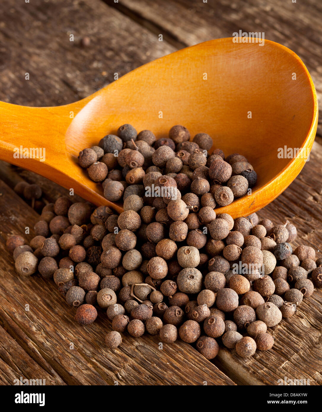 Allspice pepper hi-res stock photography and images - Alamy