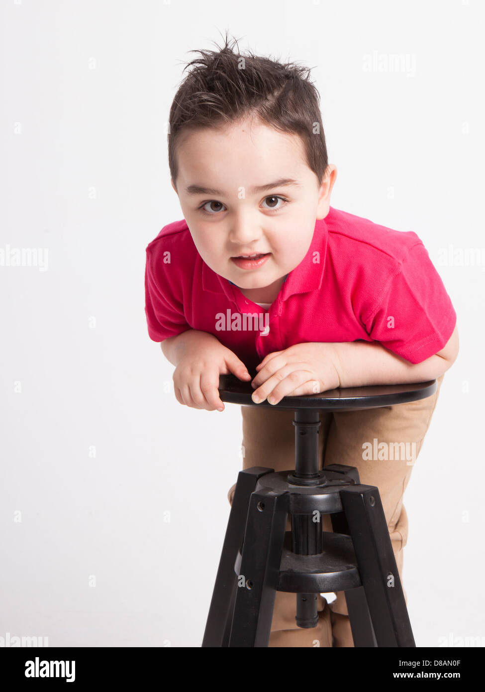 young boy playing Stock Photo - Alamy