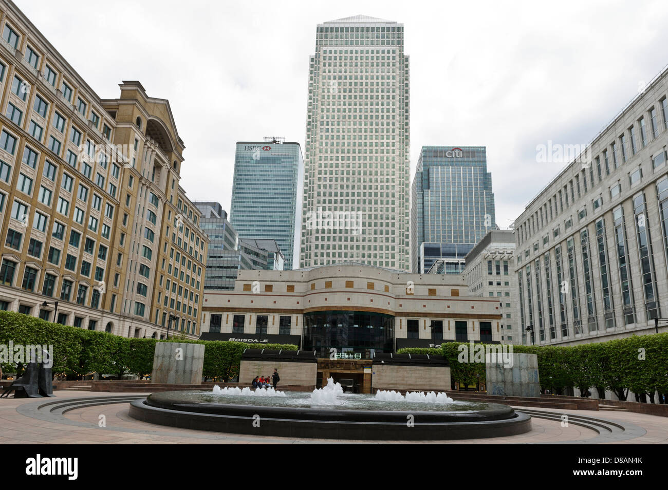 Iconic buildings seen from Cabot Square, Canary Wharf, London, England ...