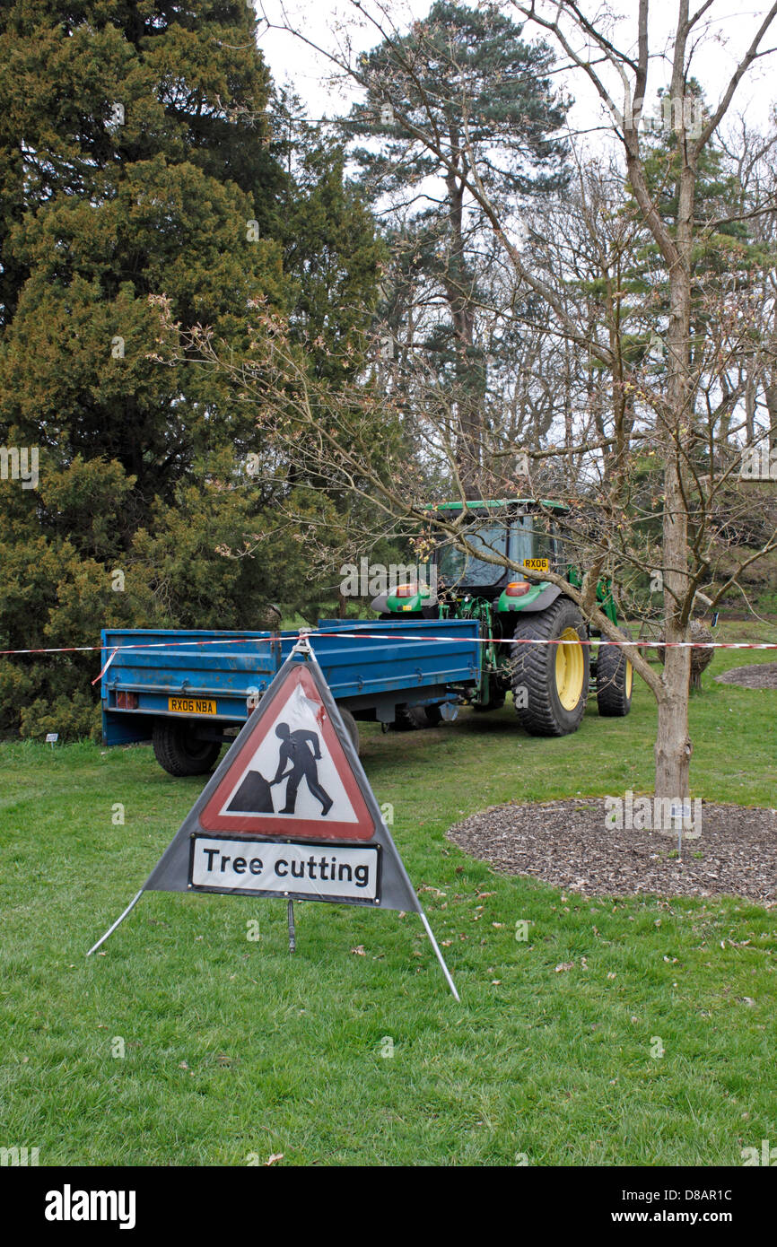 Tree cutting warning sign hi-res stock photography and images - Alamy