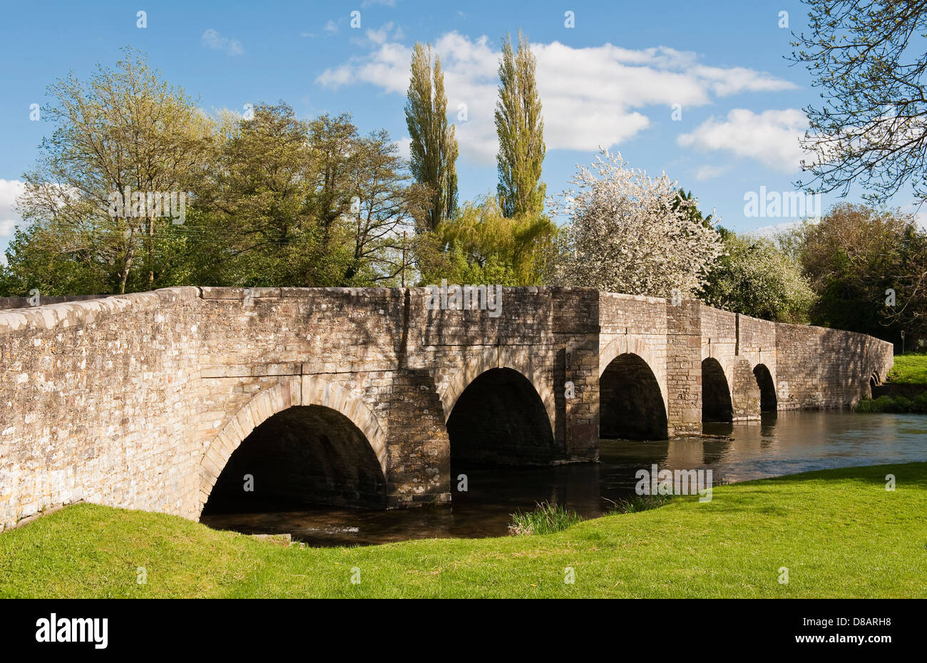 The 18c stone bridge over the River Teme at Leintwardine, Herefordshire ...