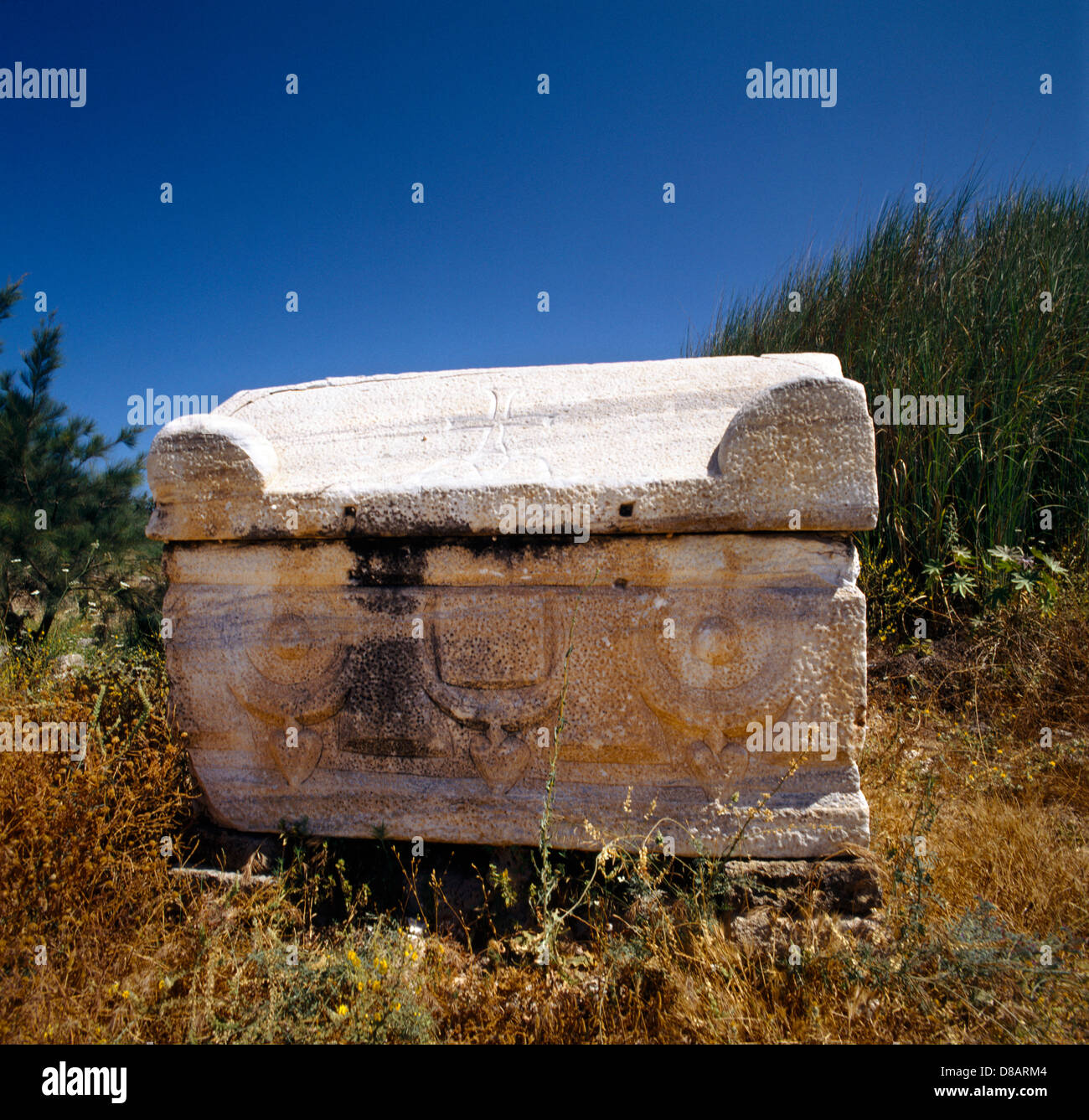 Tyre Lebanon Marble Sarcophagus At City Entrance Stock Photo - Alamy