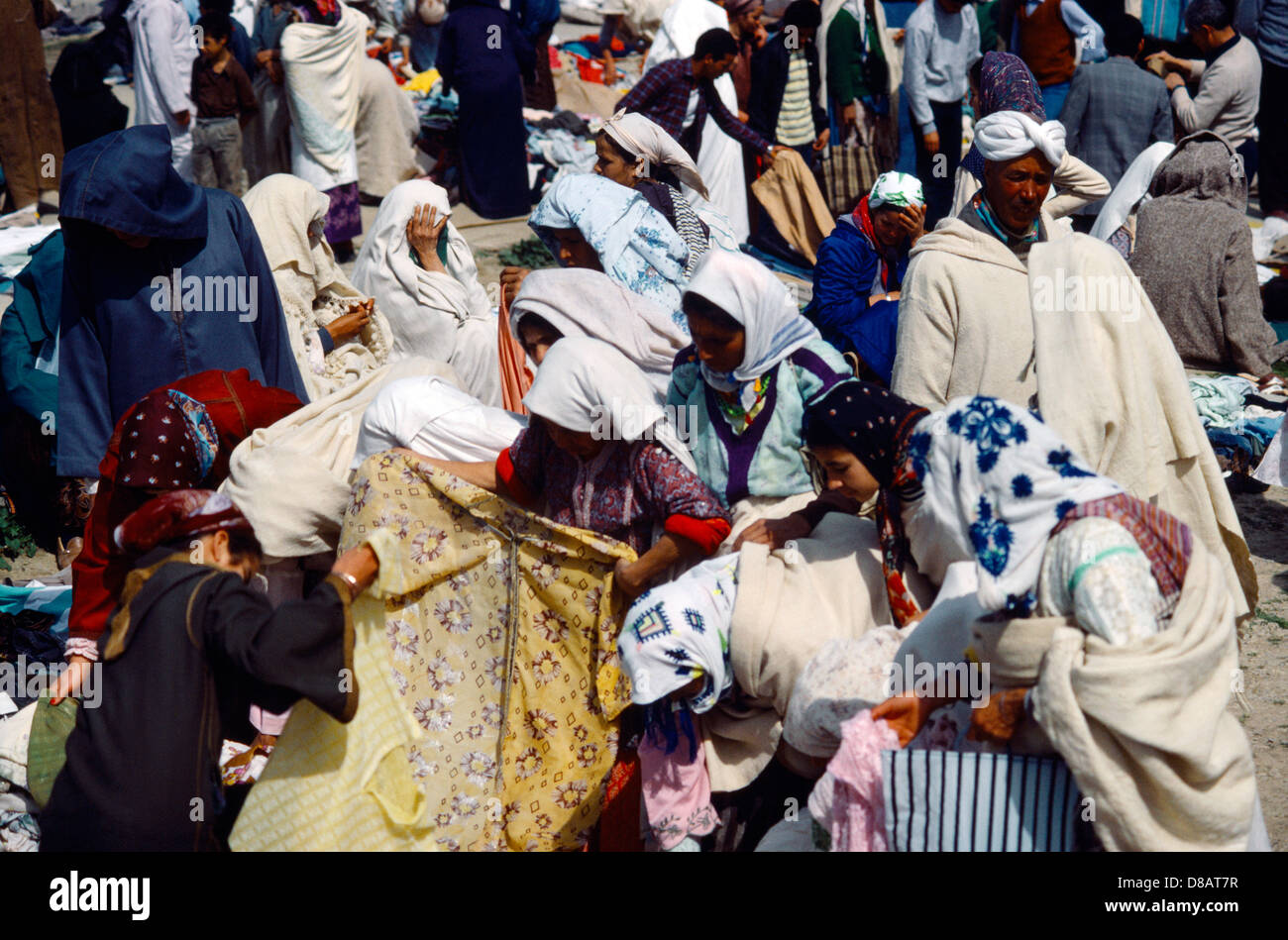 weekly market Ouezzane Morocco Stock Photo - Alamy