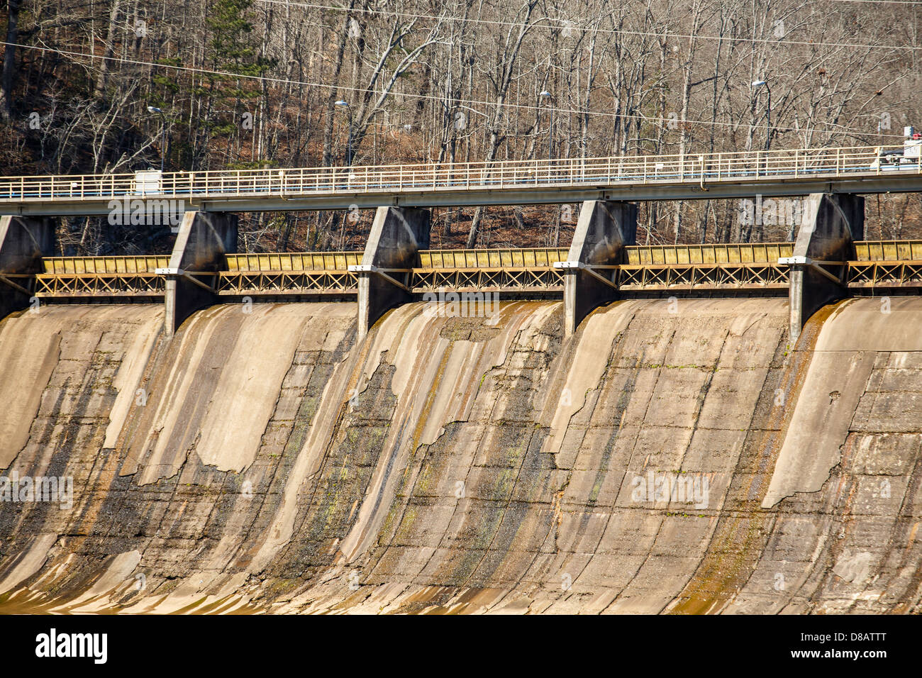An old concrete hydroelectric dam in a wide river Stock Photo - Alamy