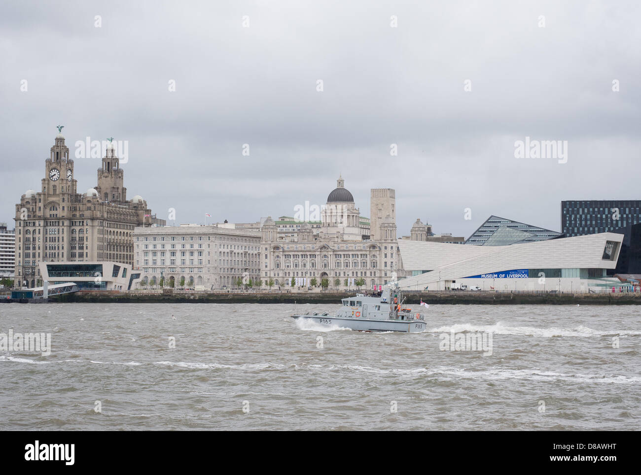 Hms example hi-res stock photography and images - Alamy
