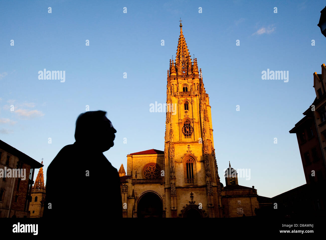 Oviedo catedral catedral de san salvador hi-res stock photography and ...