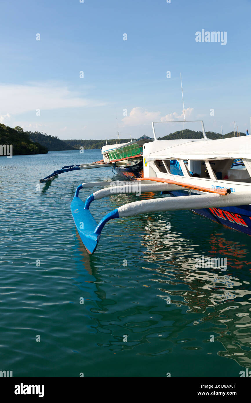 Mindoro philippines transport ferry hi-res stock photography and images ...