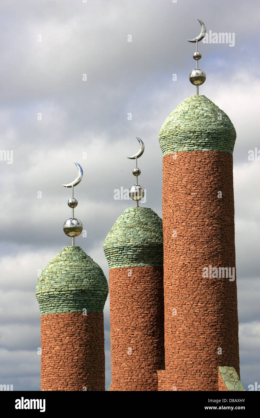 Modern tombs hi-res stock photography and images - Alamy