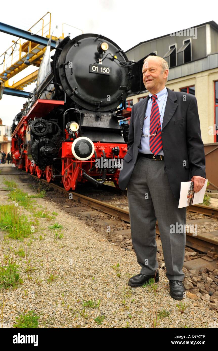 Engineer Olaf Teubert stands next to steam locomotive 01 150 during the ...