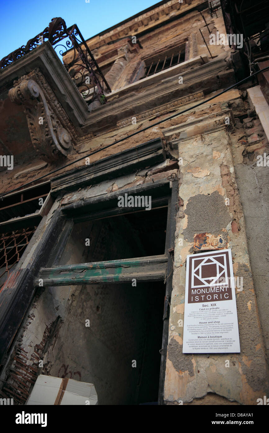 Redevelopment area, listed buildings in the historic center of ...