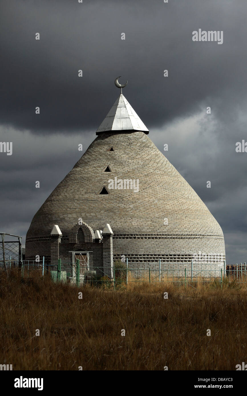 Kazakh Cemetery High Resolution Stock Photography and Images - Alamy
