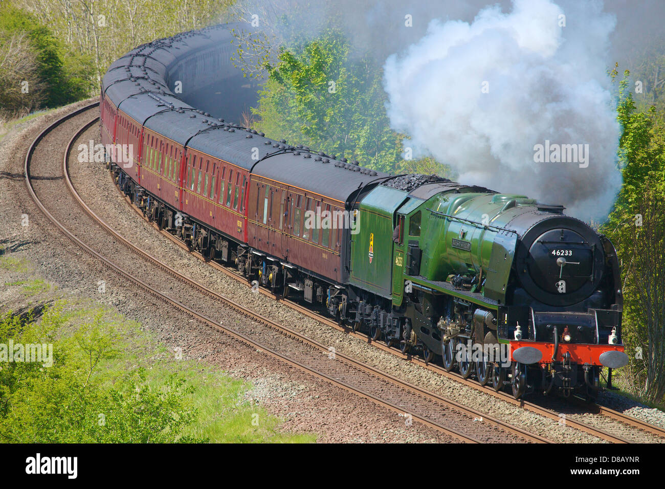 LMS Princess Coronation Class 46233 Duchess of Sutherland Steam train ...