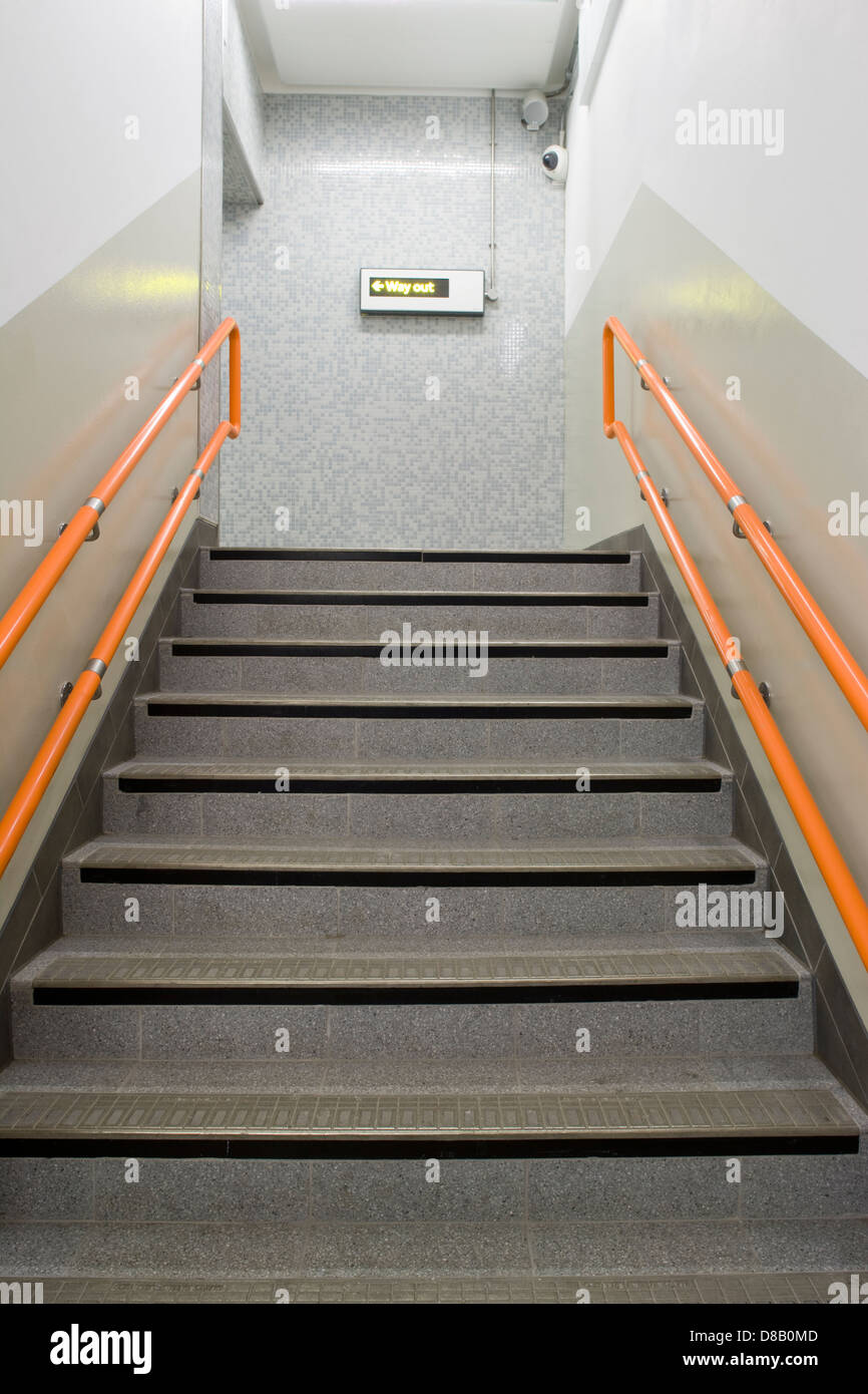 London Overground East London Railway Shadwell Station Stock Photo - Alamy