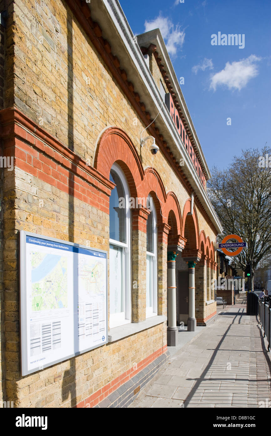 London Overground East London Railway Rotherhithe Station Stock Photo ...