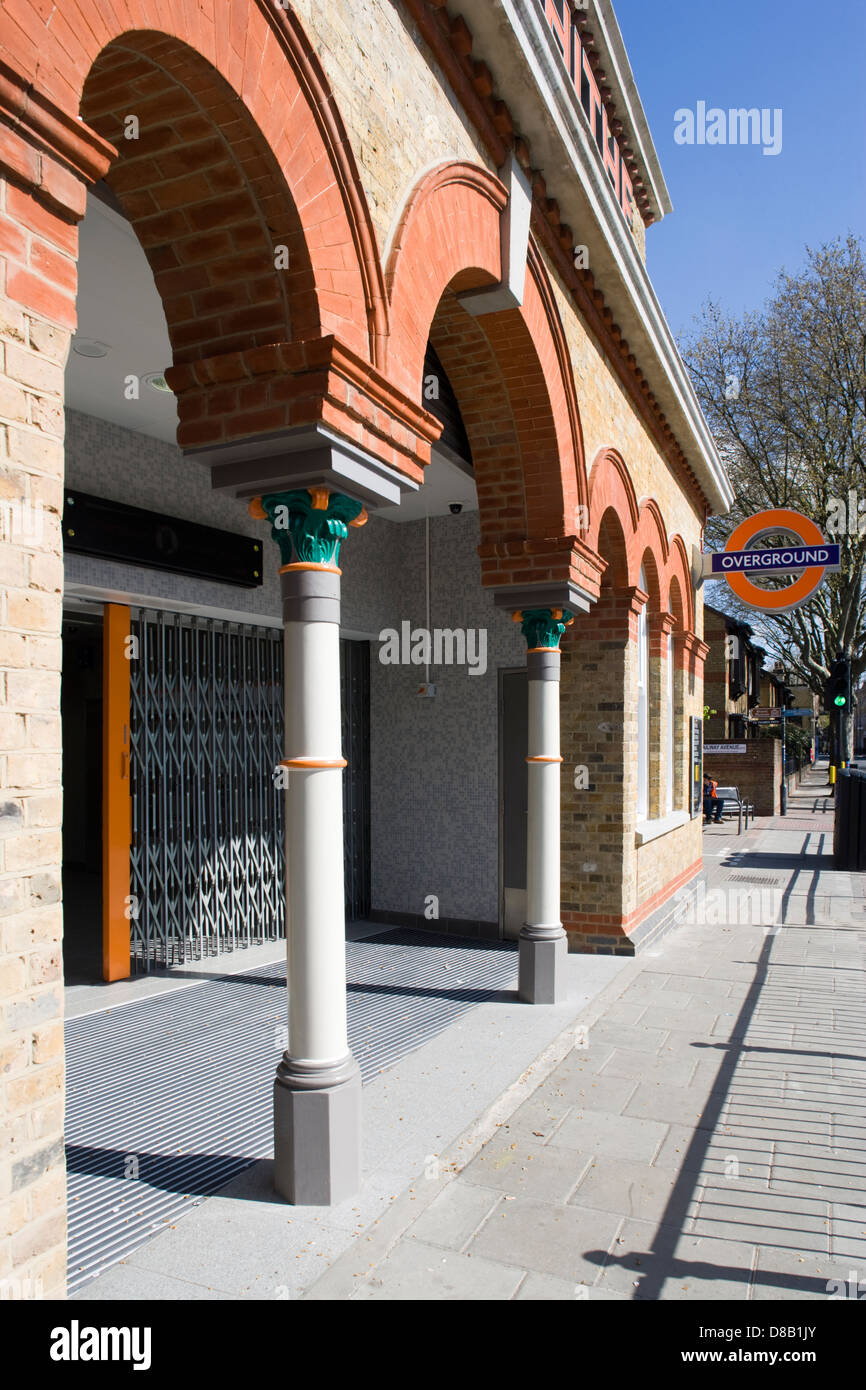 London Overground East London Railway Rotherhithe Station Stock Photo ...