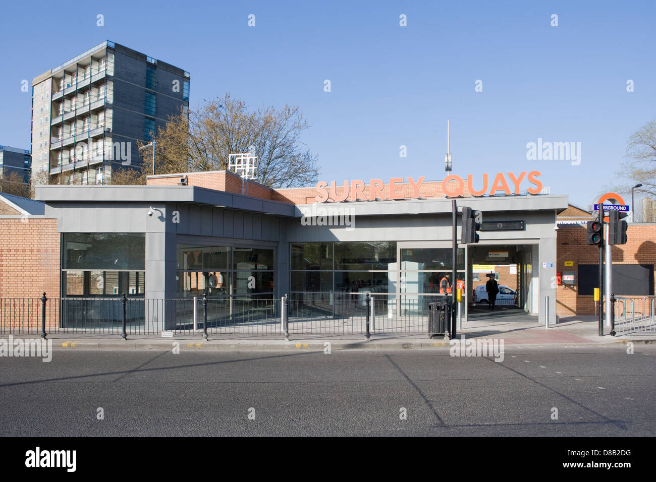 London Overground East London Railway Surrey Quays Station Stock Photo ...