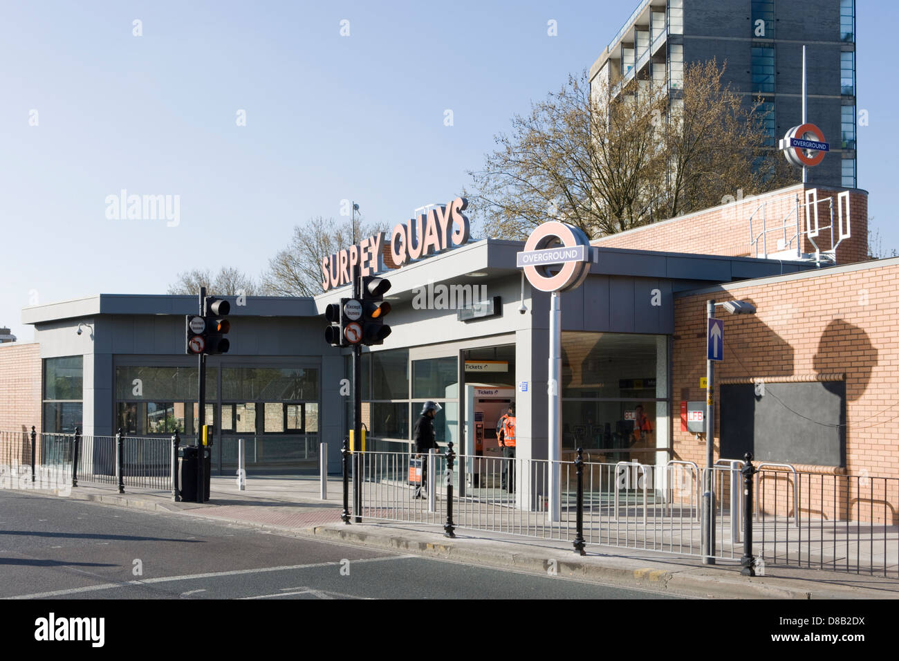 London Overground East London Railway Surrey Quays Station Stock Photo ...