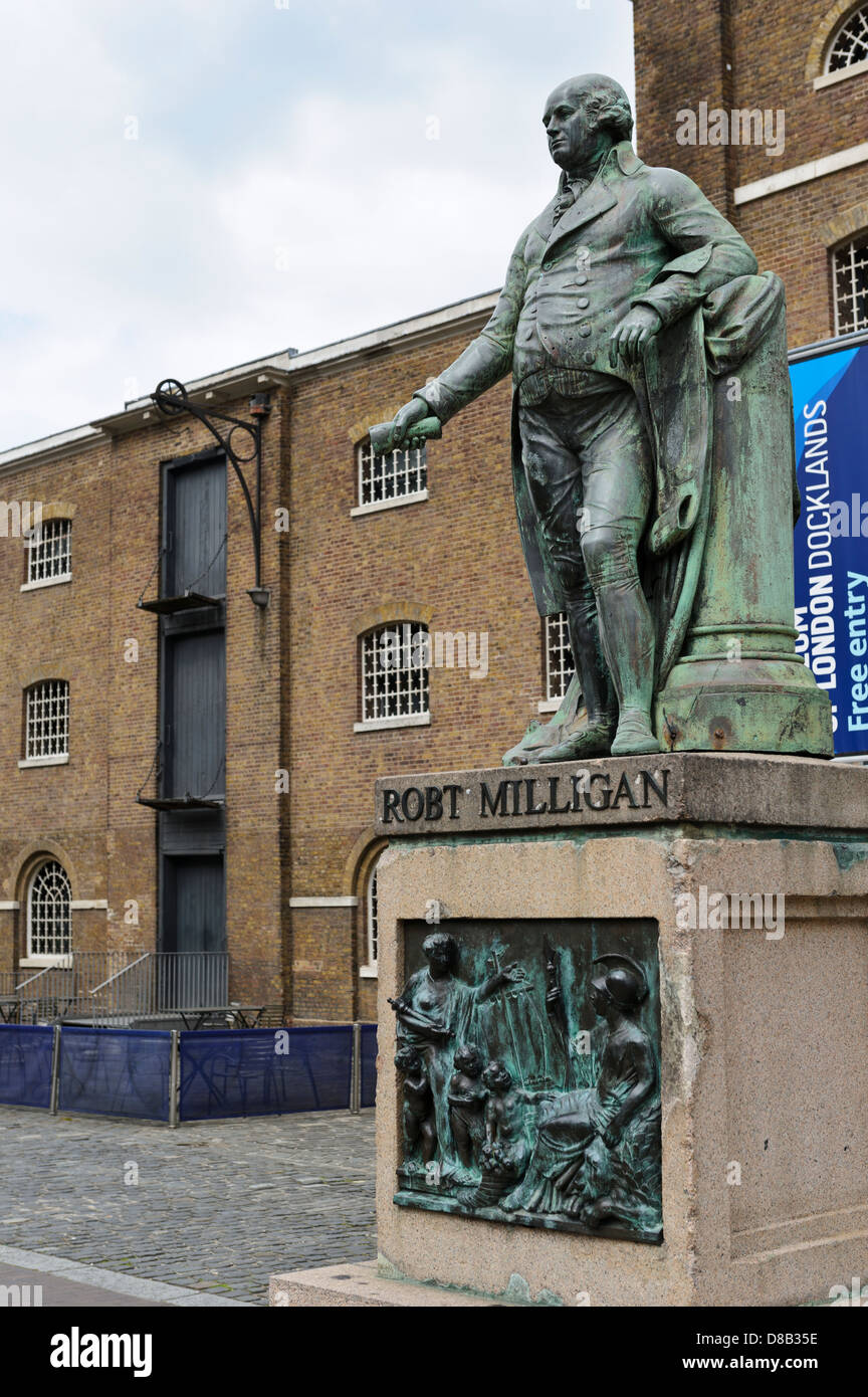 Robert Milligan statue by Richard Westmacott, West India Quay, Canary ...