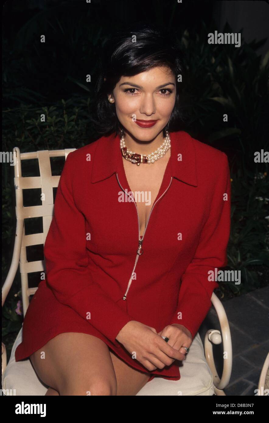 LAURA HARRING.NBC winter press tour in Pasadena , Ca. 1997.k7432lr ...