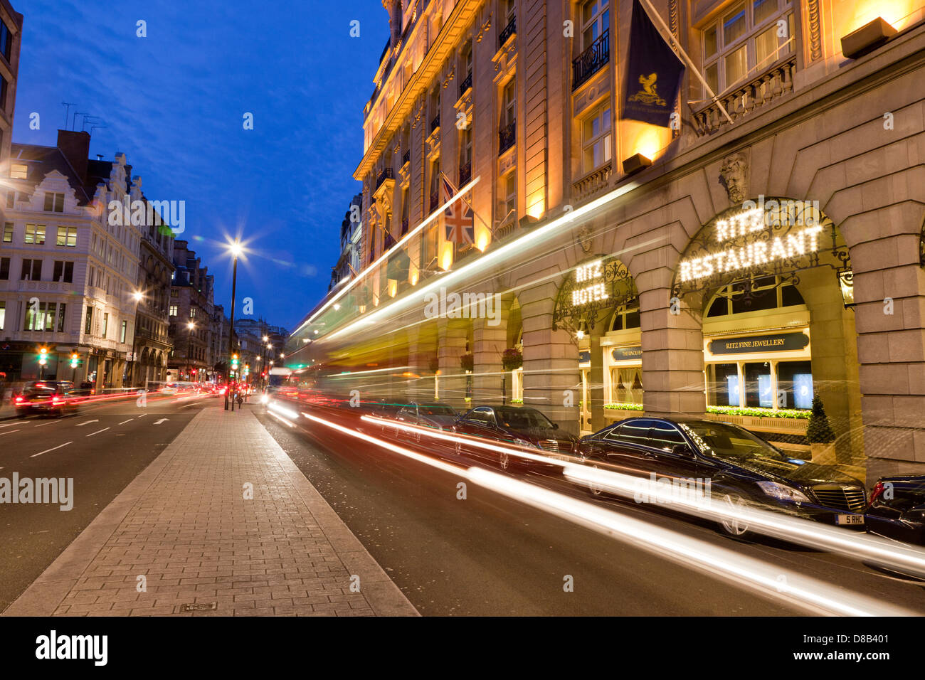 Ritz hotel london hi-res stock photography and images - Alamy
