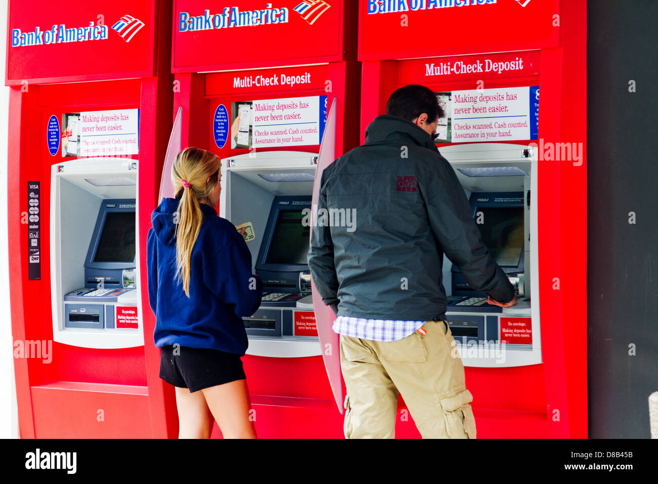 Bank or atm hi-res stock photography and images - Alamy