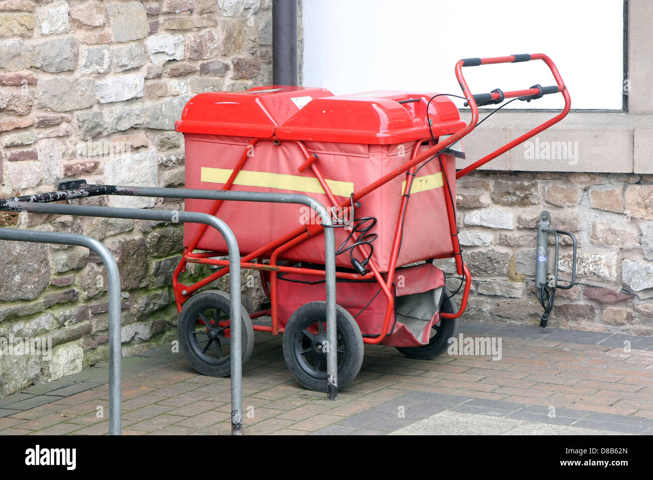 Postman cart trolley hi-res stock photography and images - Alamy