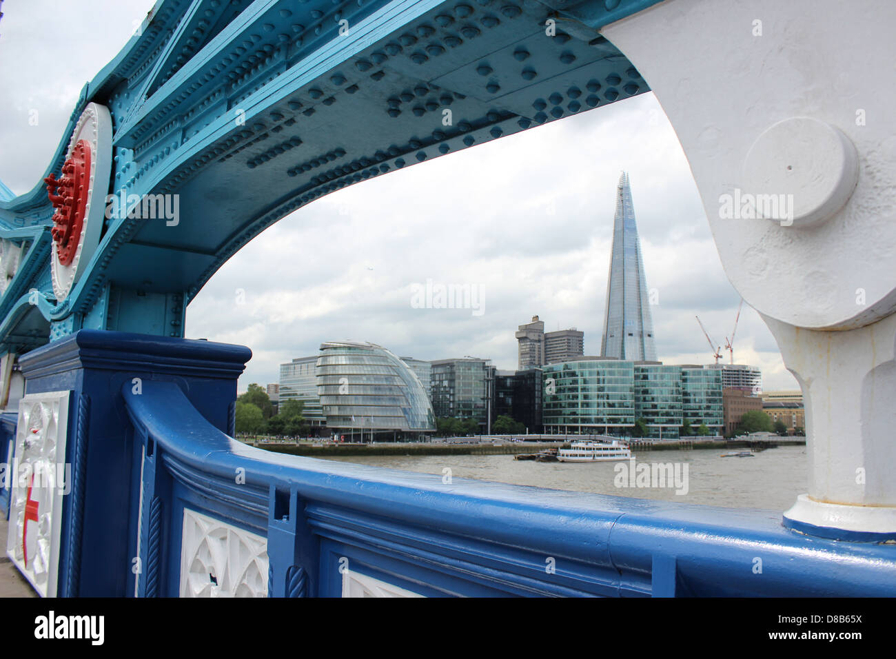 Shard architecture hi-res stock photography and images - Alamy