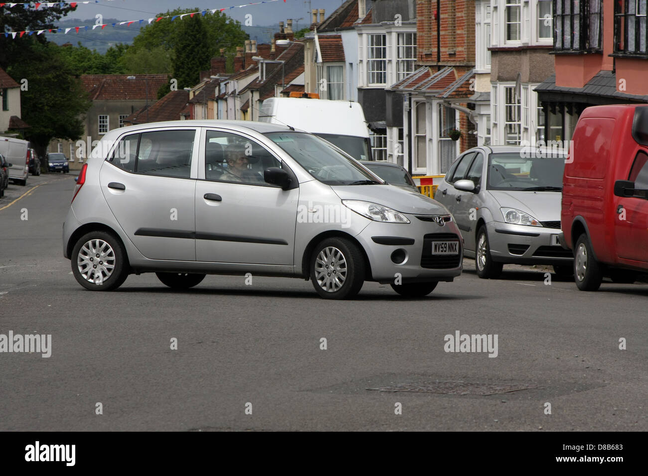 Car turning hi-res stock photography and images - Alamy