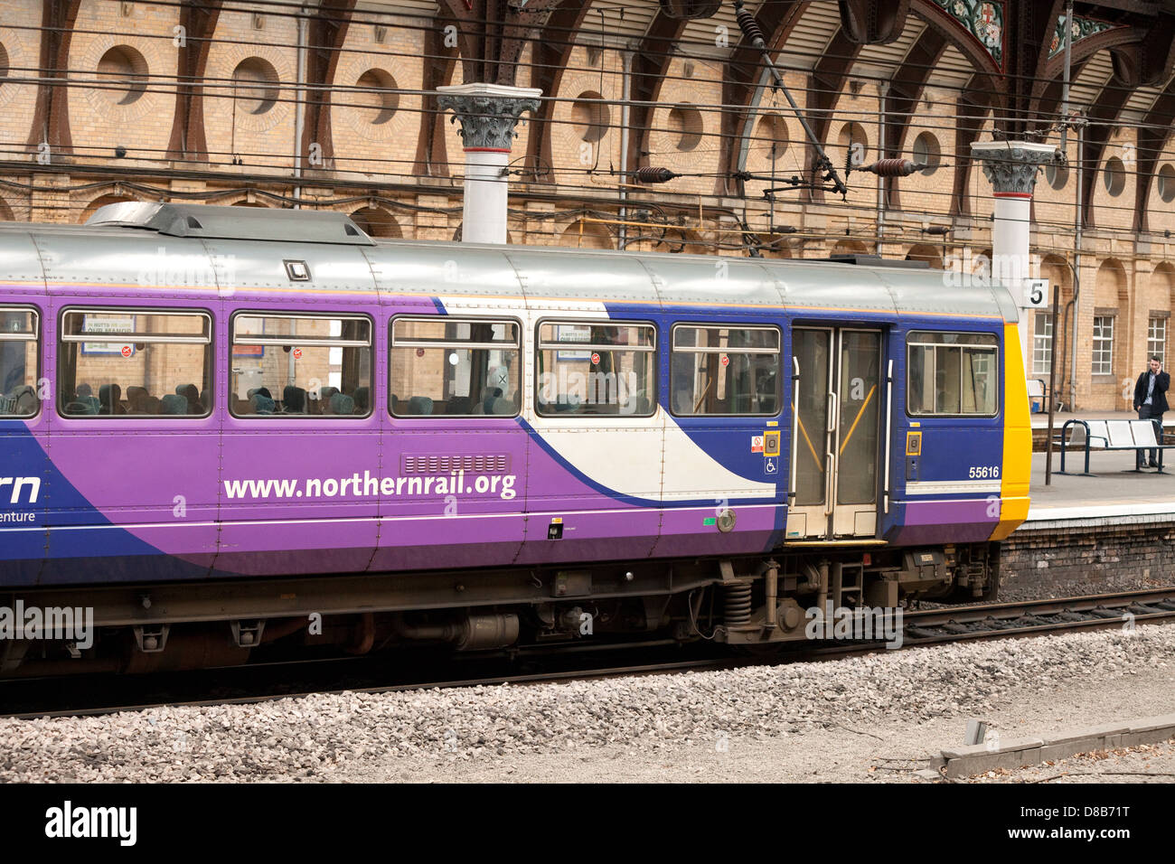 Northern rail train hi-res stock photography and images - Alamy
