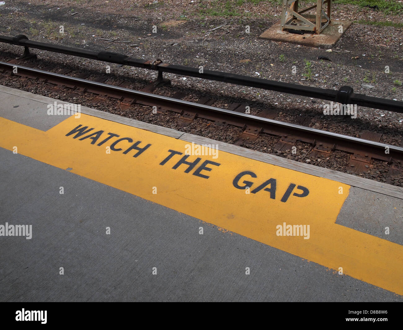 Watch the Gap warning sign painted on commuter train platform, N White ...